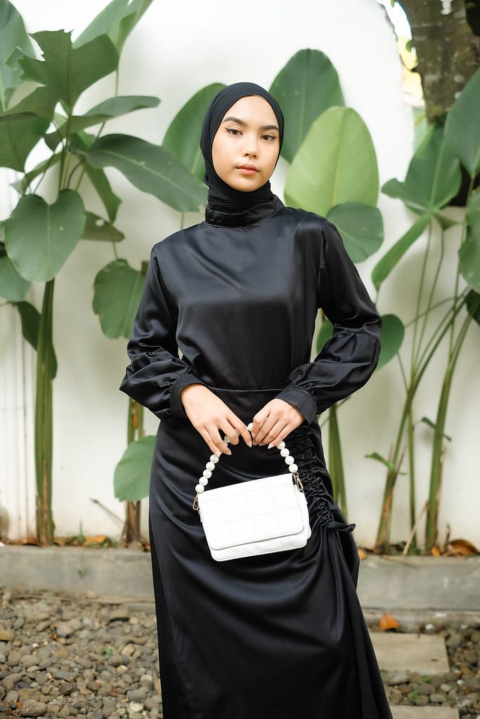 Gamis Aluna Serut - The Muslim Clothes